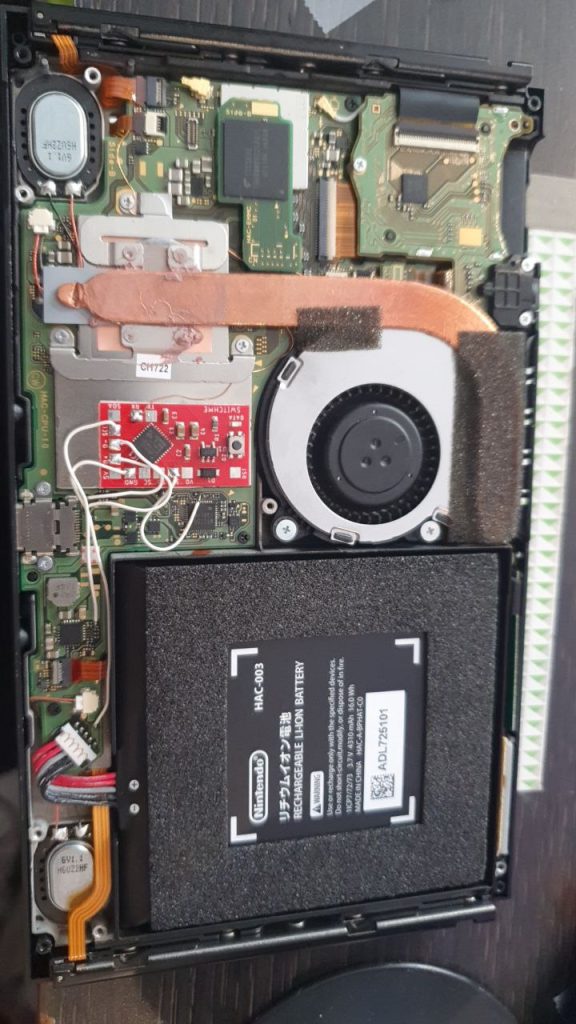 SwitchMe Rebug Trinket M0 Puce Nintendo Switch paris - Mod Fusion